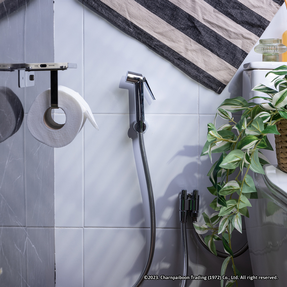 ชุดสายฉีดชำระครบชุดพร้อมสายและขอแขวน SUPER - CharnPaiboon