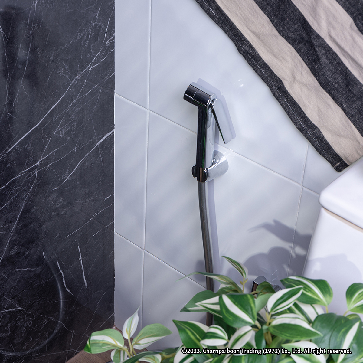 ชุดสายฉีดชำระครบชุดพร้อมสายและขอแขวน SUPER - CharnPaiboon