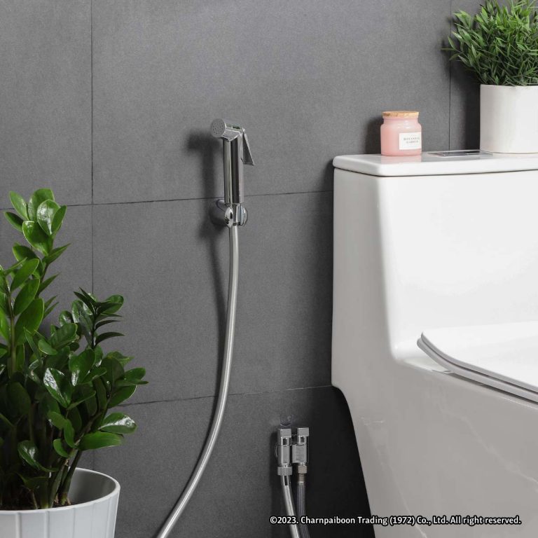 ชุดสายฉีดชำระครบชุดพร้อมสายและขอแขวน SUPER - CharnPaiboon