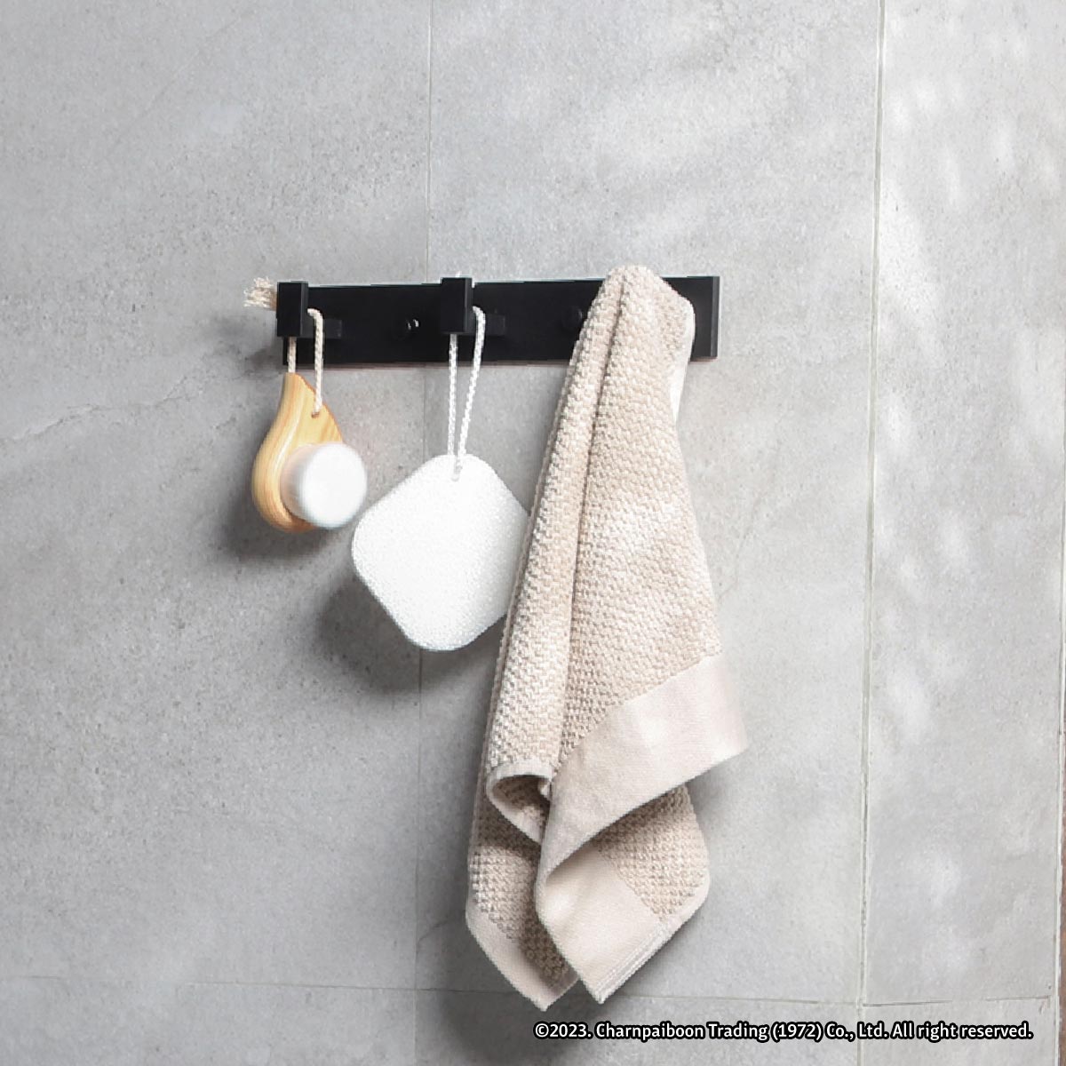 ขอแขวนเสื้อแบบ 3 หัว BLACK - CharnPaiboon